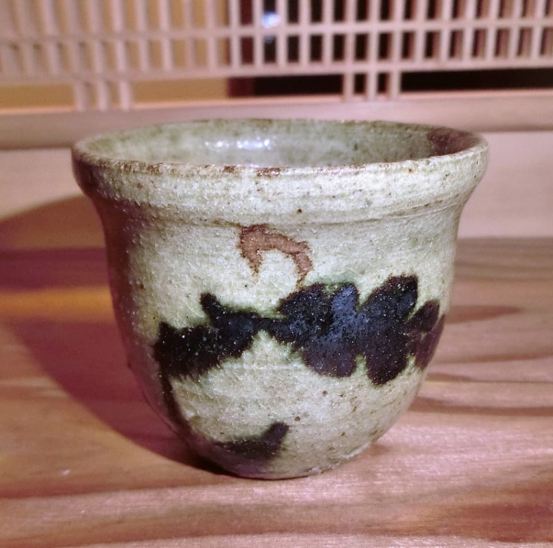 鉄釉壷 田村耕一作 その3 - 夜噺骨董談義 鉄釉壷 田村耕一作 その3 - 夜噺骨董談義