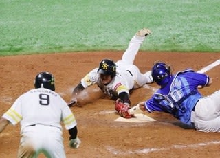 2017日本シリーズ第2戦 ホークスがDeNAに競り勝つ!ホームで 2017日本シリーズ第2戦 ホークスがDeNAに競り勝つ!ホームで