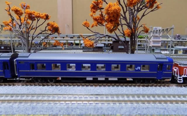 TOMIXの92947 JR24系「さよなら出雲」限定品を弄る TOMIXの92947 JR24系「さよなら出雲」限定品を弄る