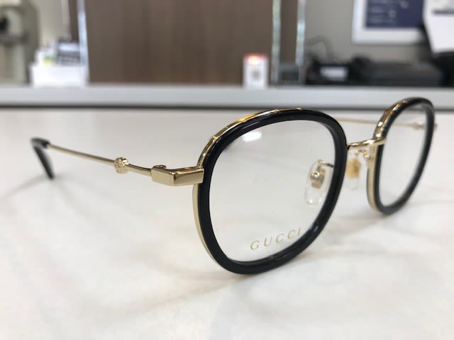 この夏イチオシの丸メガネ~!!アイプラザは全店GUCCI正規品 この夏イチオシの丸メガネ~!!アイプラザは全店GUCCI正規品