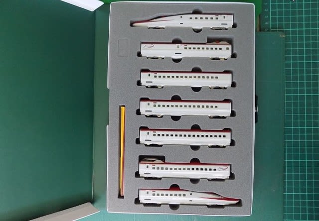 KATOの10-1136/1137E6系秋田新幹線「スーパーこまち KATOの10-1136/1137E6系秋田新幹線「スーパーこまち