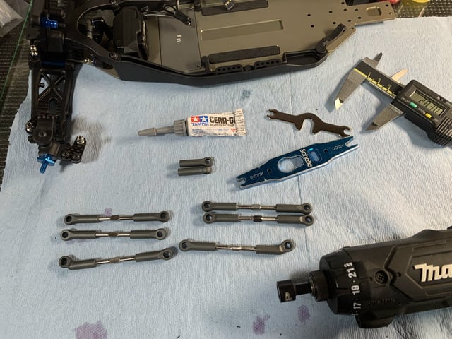 Team Associated RC10B7D 組み立て その① - こんぺハウス Team Associated RC10B7D 組み立て その① - こんぺハウス