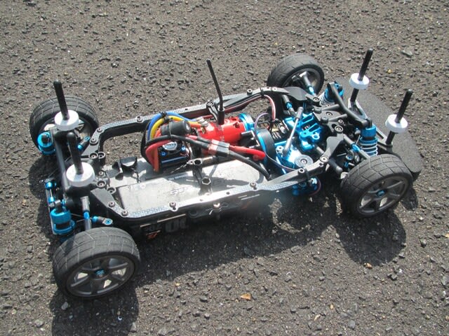 TB-05 FF テスト走行。 - 宇佐模型技術部(兎) TB-05 FF テスト走行。 - 宇佐模型技術部(兎)