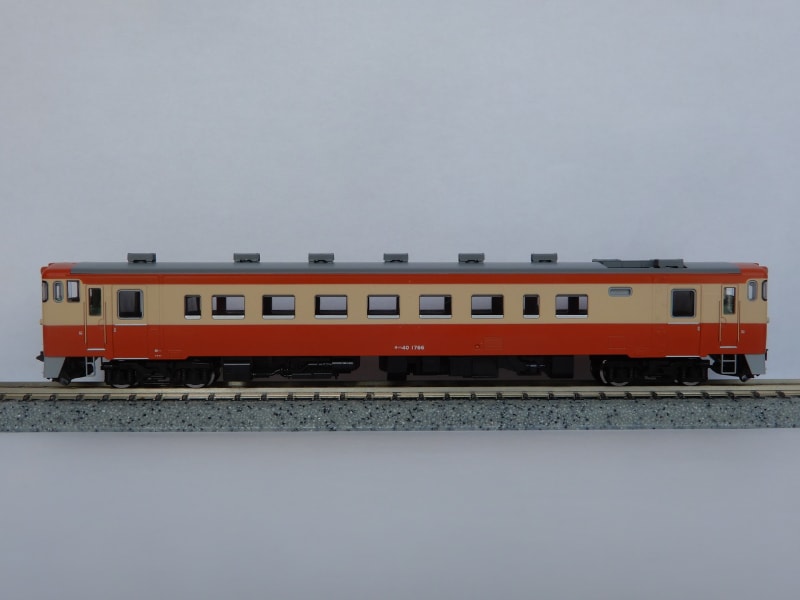 TOMIX キハ40-1700形ディーゼルカー(国鉄一般色)セット 入線 TOMIX キハ40-1700形ディーゼルカー(国鉄一般色)セット 入線