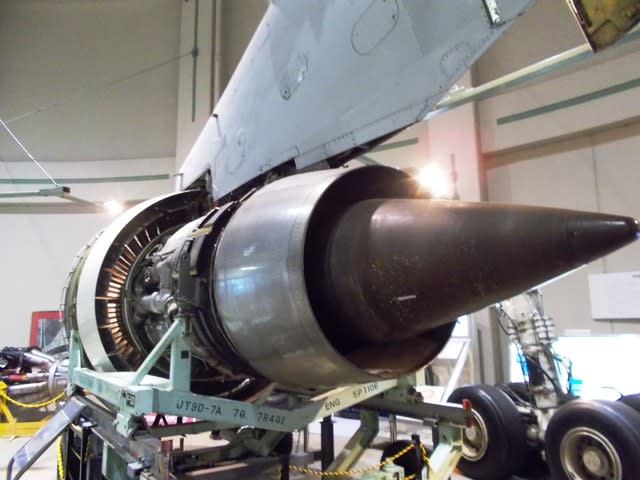 プラット・アンド・ホイットニー JT9D(民生用ジェットエンジン プラット・アンド・ホイットニー JT9D(民生用ジェットエンジン