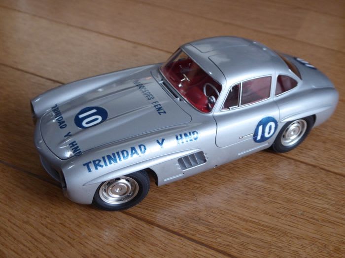 タミヤ1/24メルセデスベンツ300SLプチ完成! - sportscar graphic タミヤ1/24メルセデスベンツ300SLプチ完成! - sportscar graphic
