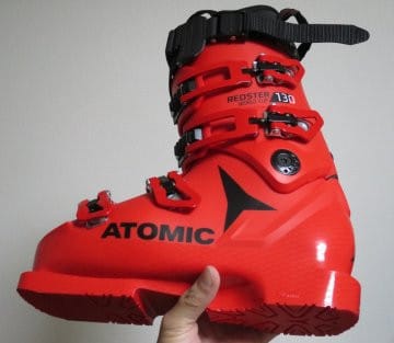 新ブーツ,2019モデル ATOMIC Redster WC 130のインプレッション 新ブーツ,2019モデル ATOMIC Redster WC 130のインプレッション