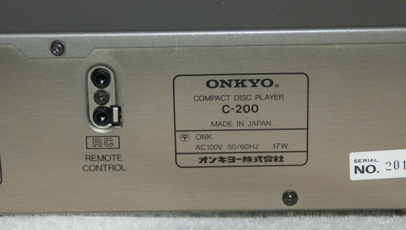 ONKYO Liverpool CDプレーヤー C-200 - 乾電池の画像集 出張所 ONKYO Liverpool CDプレーヤー C-200 - 乾電池の画像集 出張所