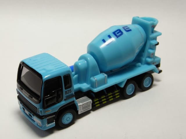 トミカリミテッド0114 いすゞ ギガミキサー車 (UBE) - kawaken雑 トミカリミテッド0114 いすゞ ギガミキサー車 (UBE) - kawaken雑