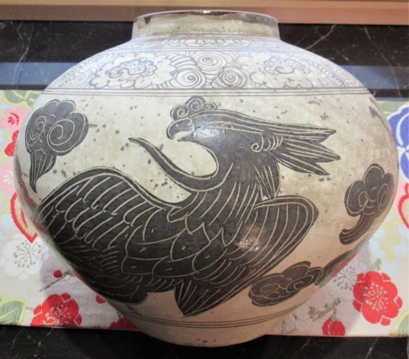 氏素性の解らぬ作品 伝磁州窯 白磁鉄絵鳳凰壺 元(14世紀 氏素性の解らぬ作品 伝磁州窯 白磁鉄絵鳳凰壺 元(14世紀