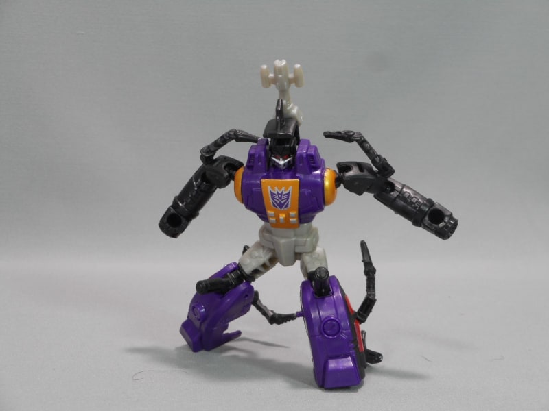 TFコンバイナーウォーズ メトロマスタークラス ボンブシェルを TFコンバイナーウォーズ メトロマスタークラス ボンブシェルを