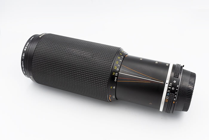 ヤフオクでAi Zoom-NIKKOR 100-300mm F5.6sを衝動買い(苦笑 ヤフオクでAi Zoom-NIKKOR 100-300mm F5.6sを衝動買い(苦笑