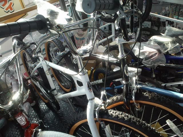 24インチBMX】SCHWINN SX-1000、入荷展示中 24インチBMX】SCHWINN SX-1000、入荷展示中