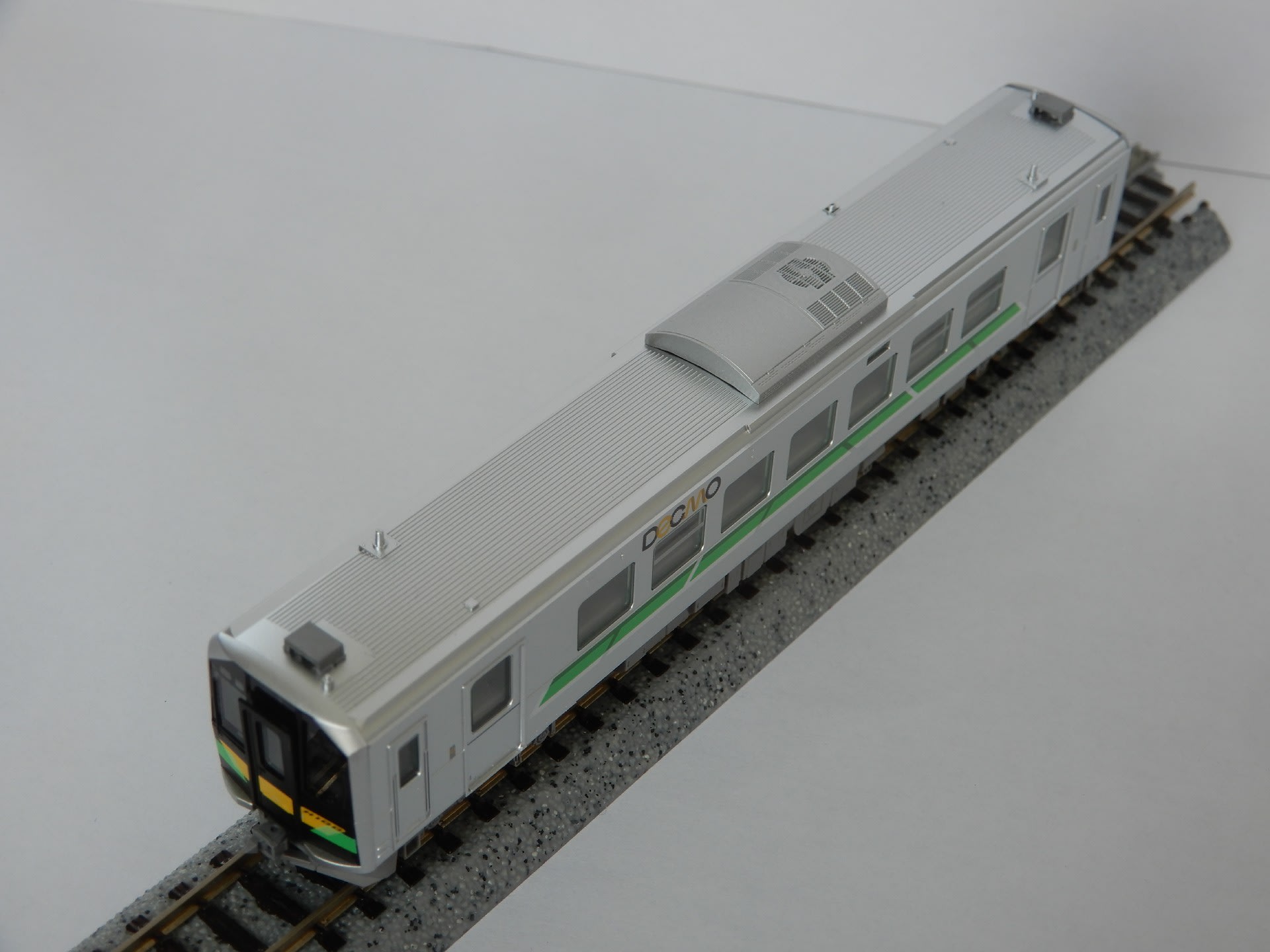 TOMIX JR H100形ディーゼルカーセット 入線 - ブログ人Ginga