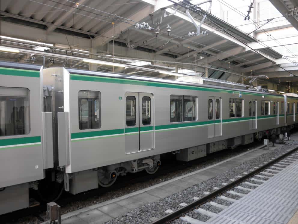 東京メトロ16000系の試運転に遭遇～近年の首都圏新型車両にしては… - MAKIKYUのページ