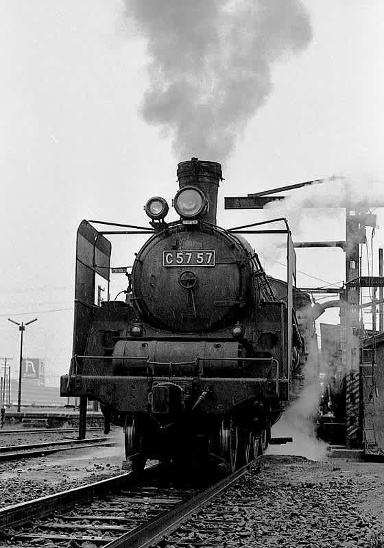 C57－57 - デジタル散歩（4）