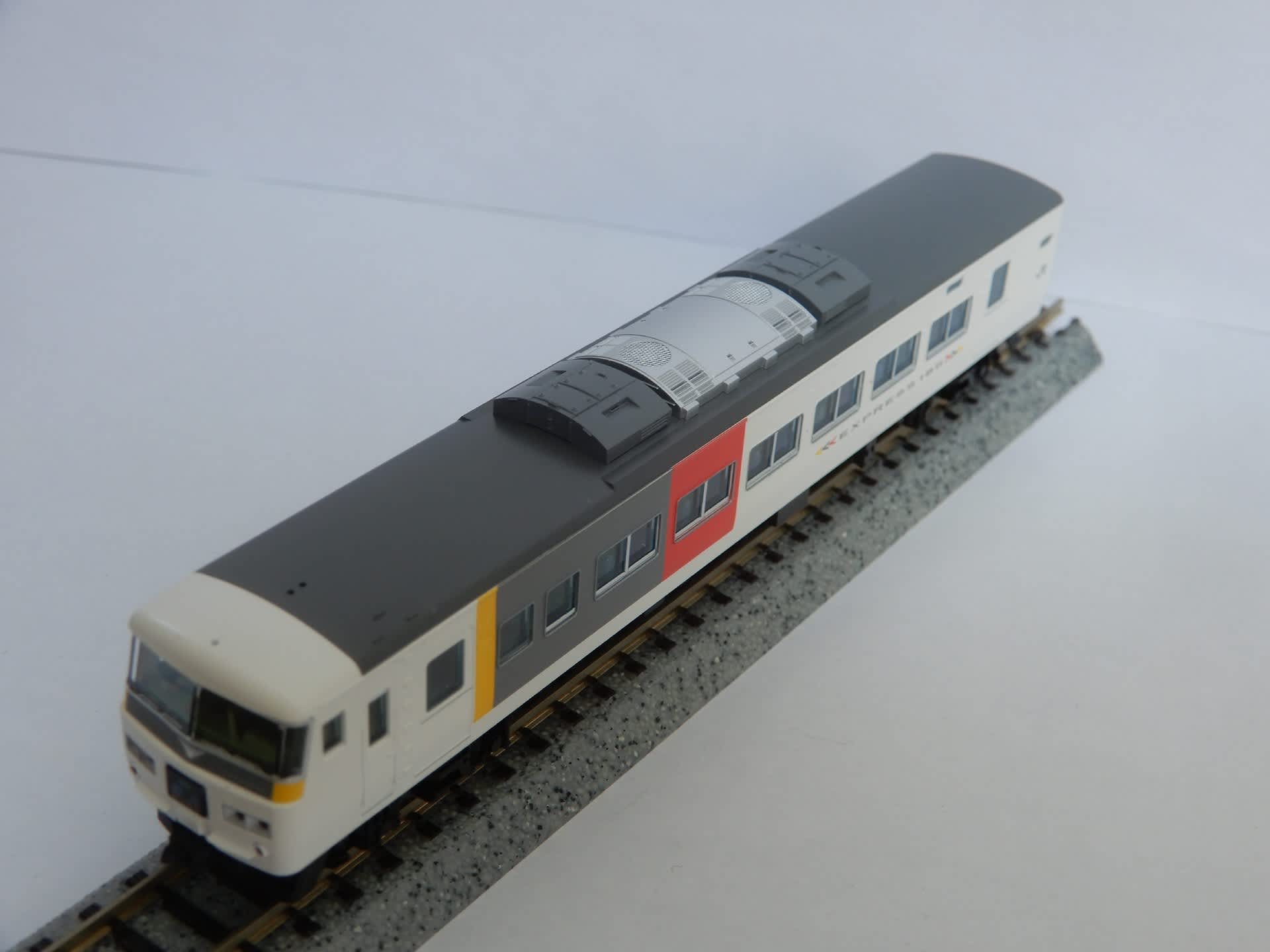 TOMIX JR 185-200系特急電車(エクスプレス185)セット 入線 - ブログ人Ginga