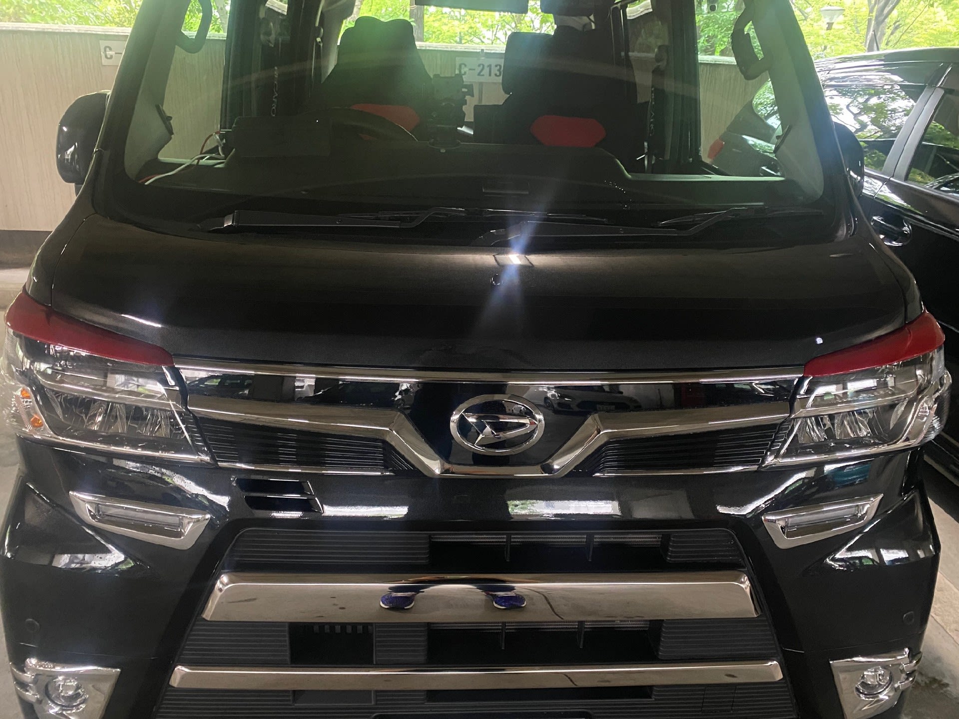 アトレーワゴン S331G REIZ フロントグリルメッキカバー取り付け - YASUのブログ