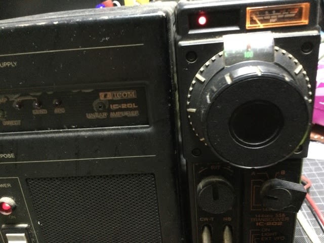 2m SSB無線機IC-202 - 音楽と仲間