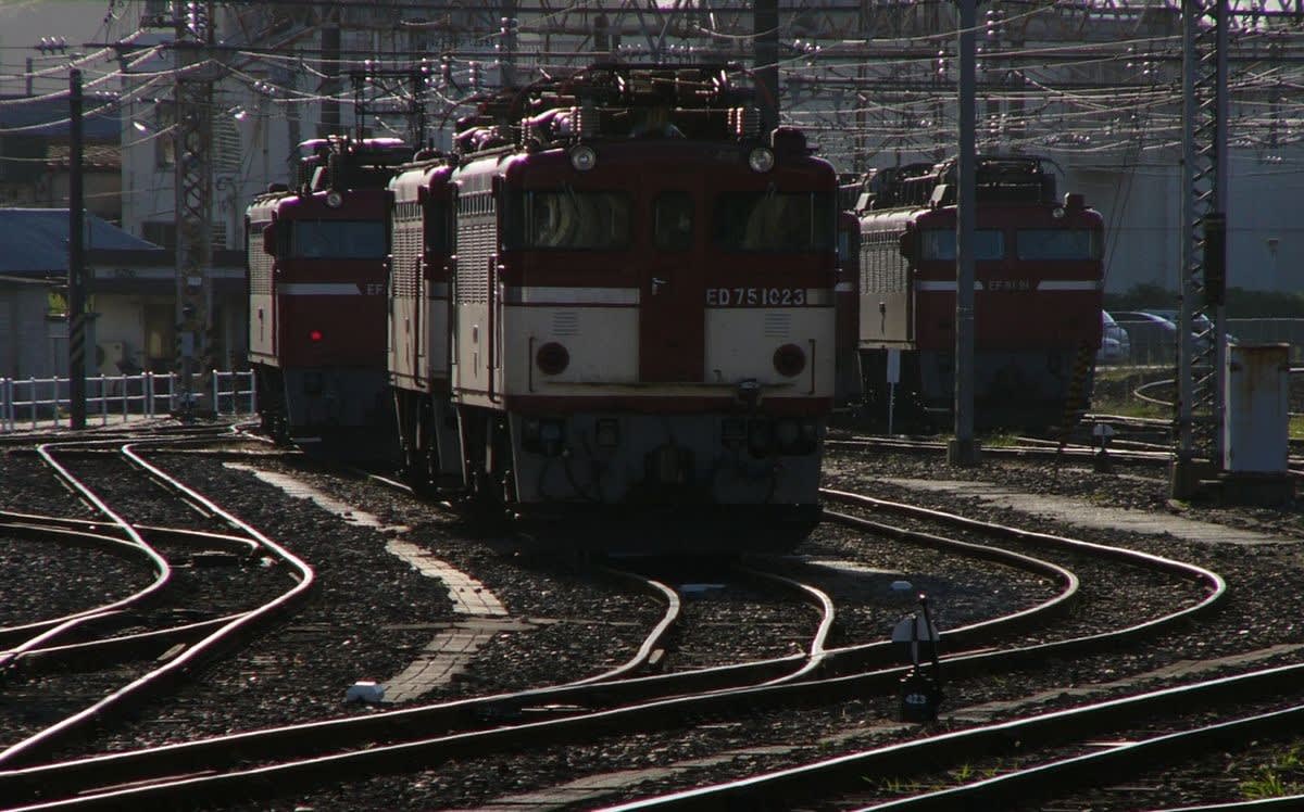 日付ネタ 1023 => ED75-1023 【水戸駅:常磐線】 2006.9.15 - SDTMの気まま空間-2