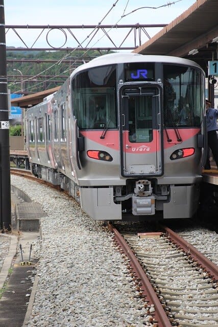 JR西日本新型車両「Urara」～宇野駅編 - おやじの休息