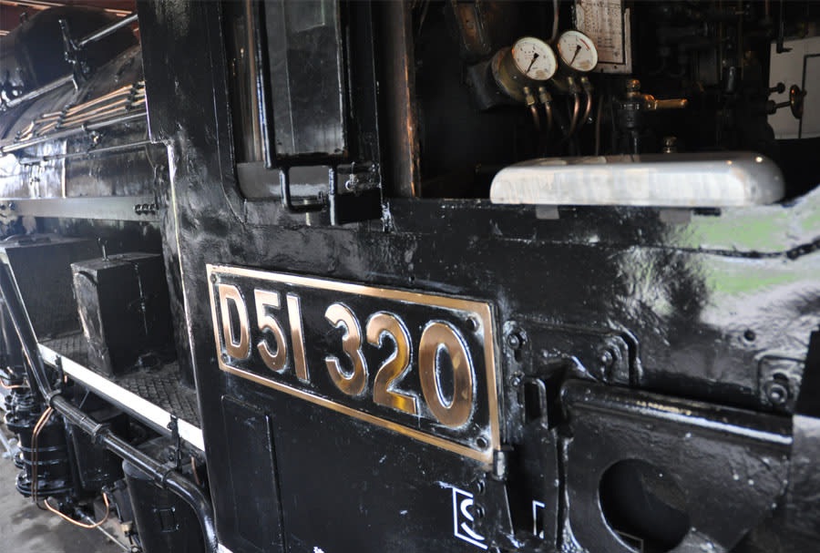 9月10日 安平町鉄道資料館 D51 320 10：54 - Model 107